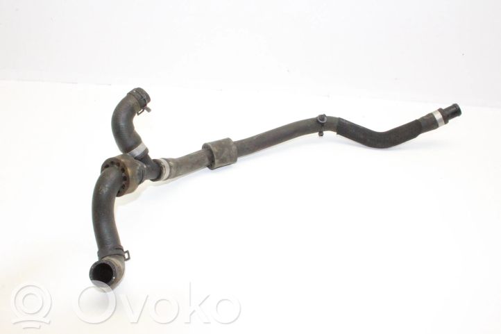 Mercedes-Benz B W246 W242 Engine coolant pipe/hose, 15.00 € | RRR
