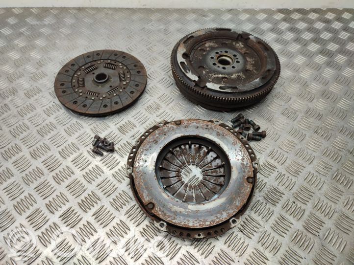 Volkswagen II LT Kit d'embrayage, 150.00 € | OVOKO