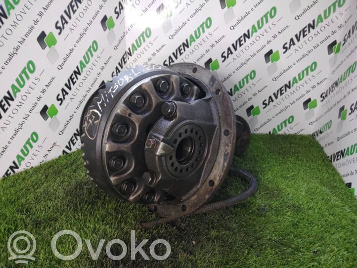 SV21-06 Mitsubishi L200 Rear differential/diff mount bracket, 226.00 ...