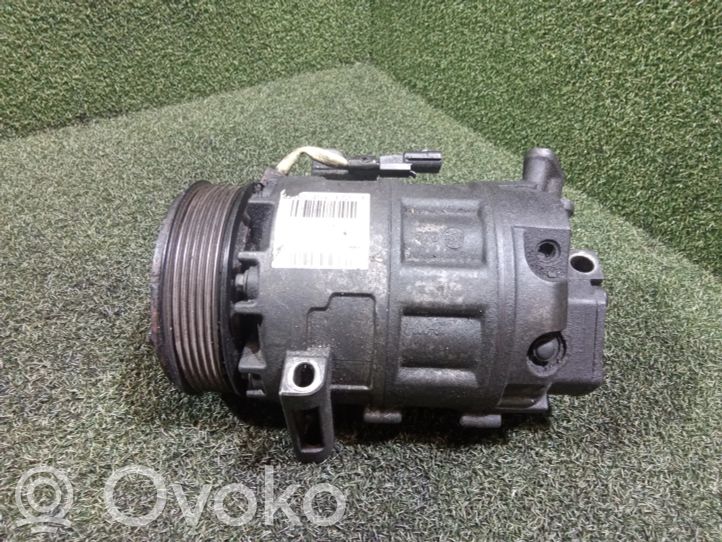 8200454172E Renault Trafic II (X83) Air conditioning (A/C) compressor ...