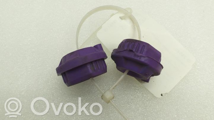 9835859380 Citroen C4 III e-C4 Intercooler pipe mounting bracket, 22.00 ...