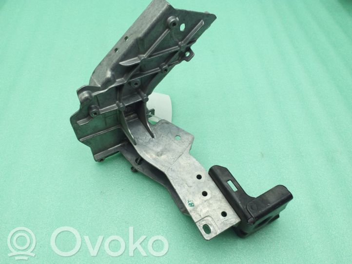 A2536210600 Mercedes-Benz GLC X253 C253 Support phare frontale, 8.00 ...