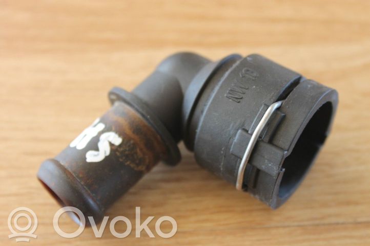 7M0122291 Volkswagen Sharan Engine coolant pipe/hose, 11.00 € | RRR