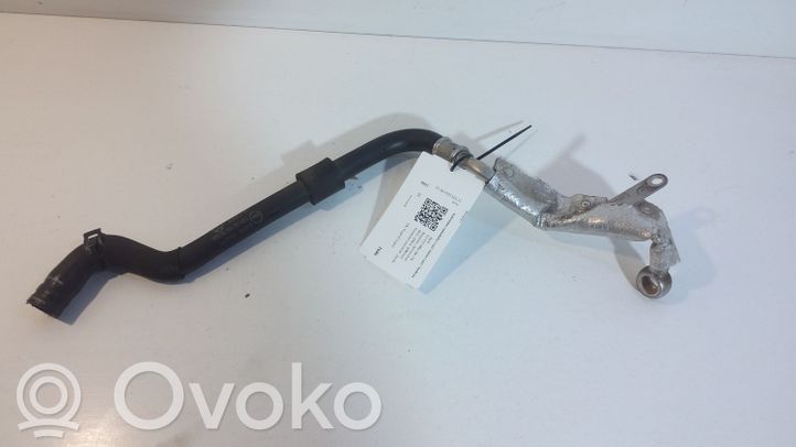 06J121492C Audi TT TTS Mk2 Coolant pipe/hose, 10.00 € | RRR