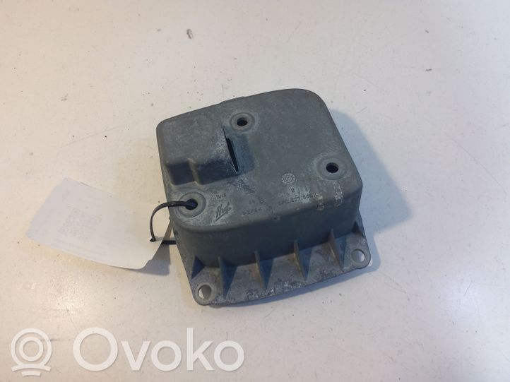 5P0827565C Seat Leon (1P) Poignée de coffre, 9.99 € | OVOKO