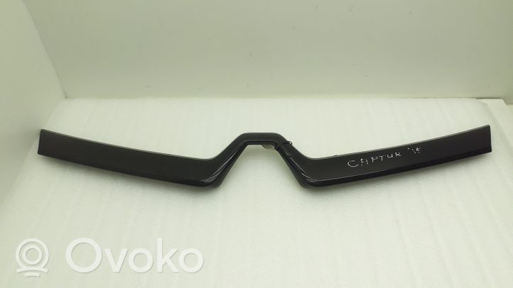 623820592R Renault Captur Grille de calandre avant, 25.00 € | OVOKO