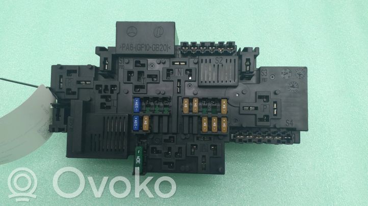 A2229063202 Mercedes-Benz GLC X253 C253 Module de fusibles, 11.00 € | OVOKO