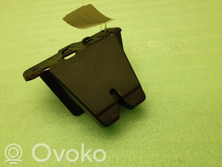 31349975 Volvo XC40 Tailgate/trunk/boot lock/catch/latch, 27.99 € | RRR