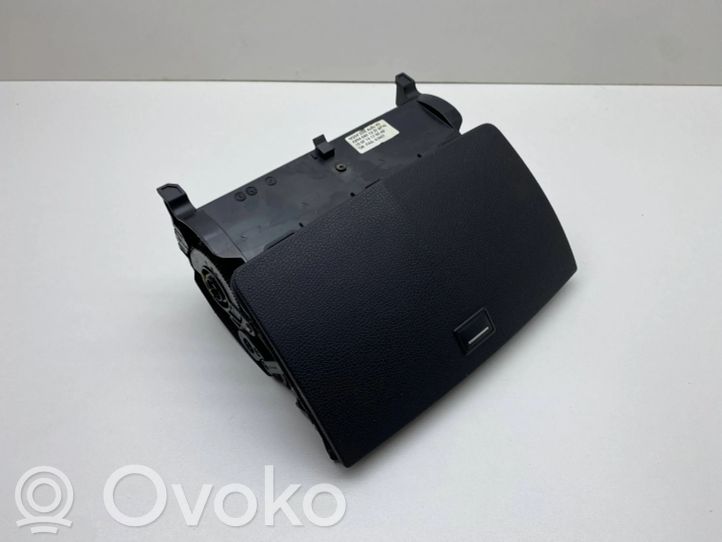 A2048205497 Mercedes-Benz C W204 Screen/display/small screen, 11.00 € | RRR