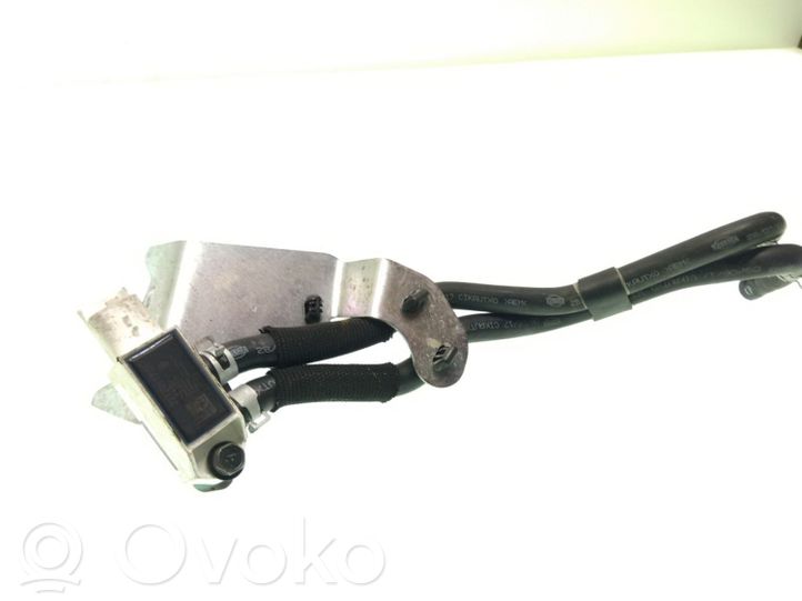 227701177R Nissan Navara D23 Exhaust gas pressure sensor, 23.00 € | RRR