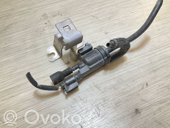 A0025407097 Mercedes-Benz GLC X253 C253 Turbo solenoid valve, 20.00 € | RRR