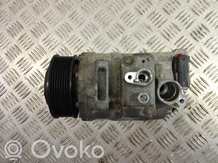 9217869 BMW X3 F25 Air conditioning (A/C) compressor (pump), 80.00 € | RRR