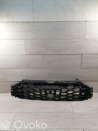 83F853692 Audi Q3 F3 Front bumper upper radiator grill, 84.71 € | RRR