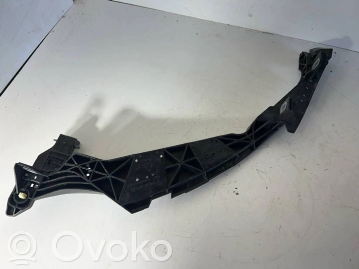 95B807890 Porsche Macan Other engine bay part, 35.00 € | RRR