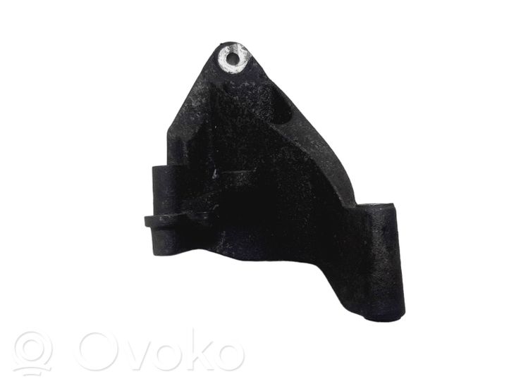 076199307 Volkswagen Crafter Engine mounting bracket, 15.00 € | RRR
