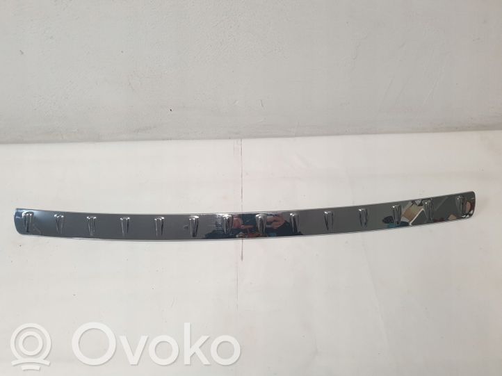 A2468850011 Mercedes-Benz B W246 W242 Enjoliveur de pare-chocs arrière ...