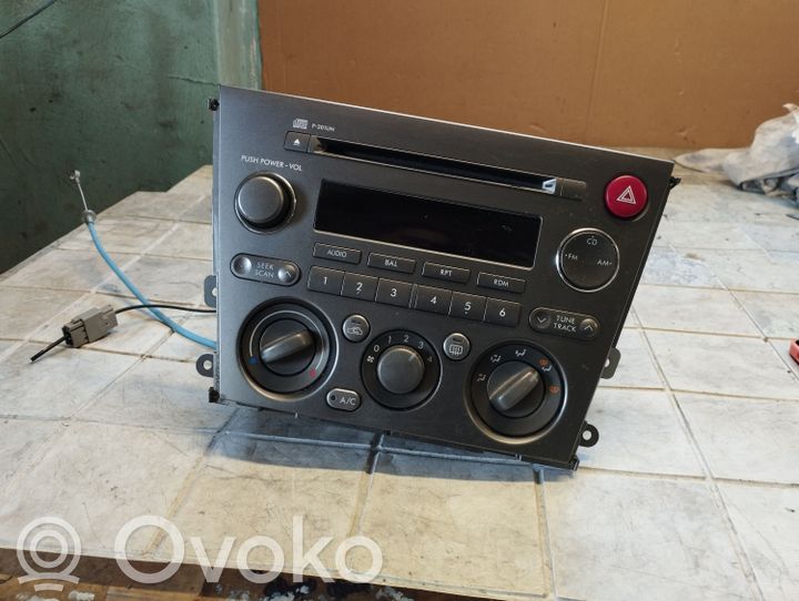 86201AG64A Subaru Outback Radio/CD/DVD/GPS head unit, 60.00 € | RRR