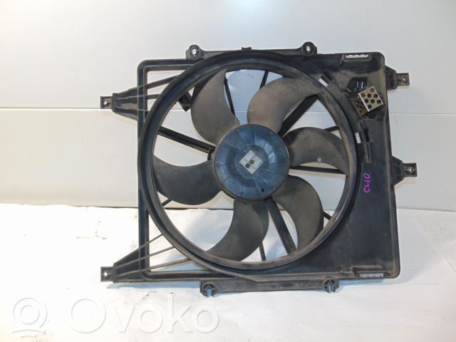 7701048284 Renault Clio II Radiateur de refroidissement, 12.00 € | OVOKO