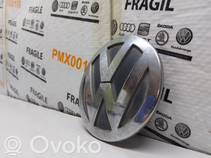 3C9853630 Volkswagen PASSAT B6 Manufacturer badge logo/emblem, 6.75 € | RRR