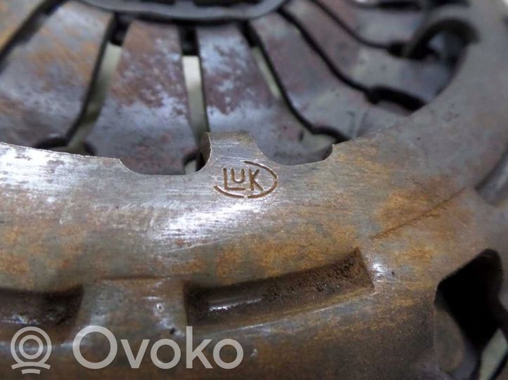 Iveco Daily 4th gen Volant moteur bi-masse, 80.24 € | OVOKO