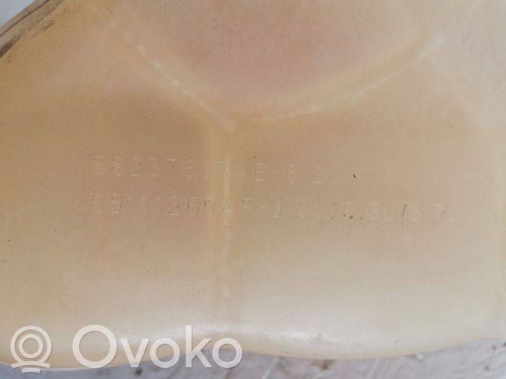 68237637AB Dodge Challenger Vase d'expansion / bouchon de réservoir de ...