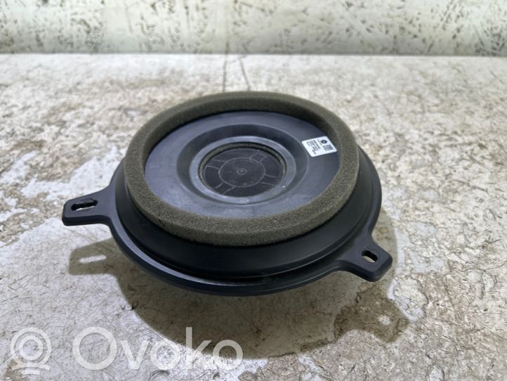 68043045AD Dodge Challenger Panel speaker, 20.00 € | RRR