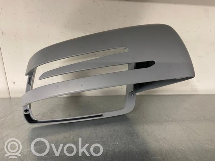A2128106000 Mercedes-Benz E W212 Coque de rétroviseur, 20.00 € | OVOKO