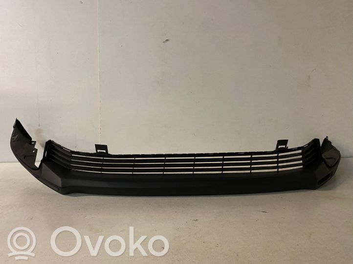 521290E040 Toyota Highlander XU50 Front bumper, 130.00 € | RRR