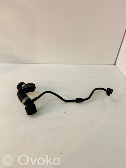 A2055014900 Mercedes-Benz C W205 Engine coolant pipe/hose, 20.00 € | RRR