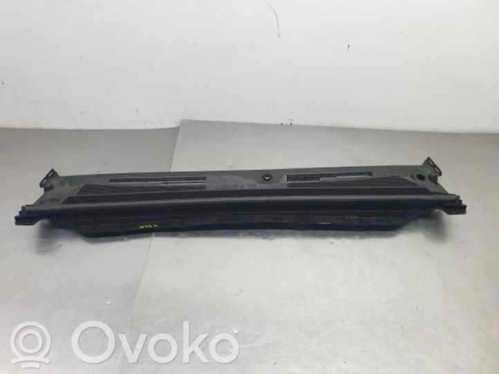 668115282R Renault Arkana Wiper trim, 86.25 € | RRR
