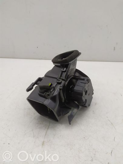 A2058300200 Mercedes-Benz C W205 Cabin air duct channel, 10.00 € | RRR