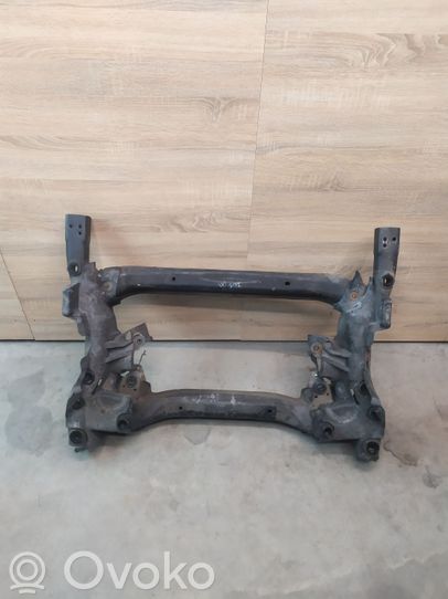 A2056280057 Mercedes-Benz C W205 Sous-châssis avant, 330.00 € | OVOKO