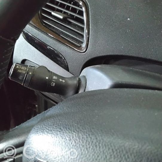 Renault Scenic III - Grand scenic III Light switch, 28.98 € | RRR