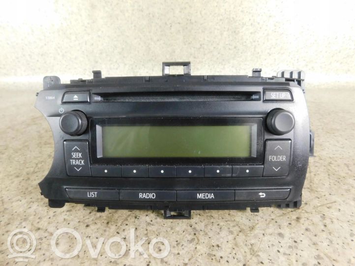 86120-0D640 Toyota Yaris Radio/CD/DVD/GPS head unit, 16.38 € | RRR