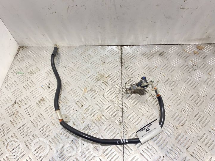 DW9314301AB Jaguar XJ X351 Negative earth cable (battery), 10.90 € | RRR