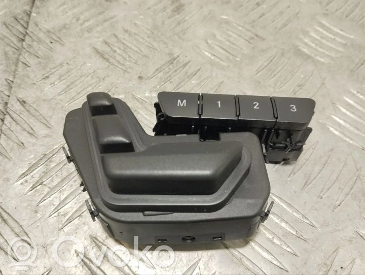 A2129059600 Mercedes-Benz CLS C218 X218 Seat control switch, 33.00 € | RRR