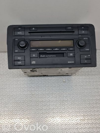 8P0035195 Audi A3 S3 A3 Sportback 8P Radio/CD/DVD/GPS head unit, 40.00 € | RRR