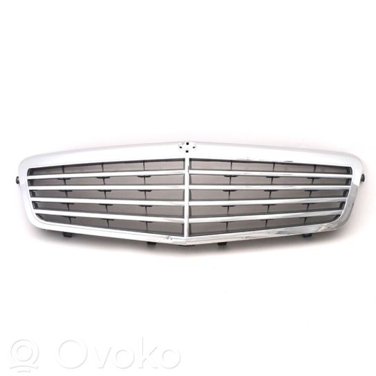 A2128800983 Mercedes-Benz E W212 Front bumper upper radiator grill, 73. ...