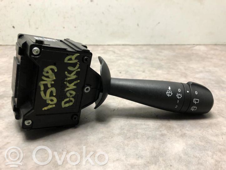 8201168008 Dacia Dokker Steering wheel buttons/switches, 41.00 € | RRR