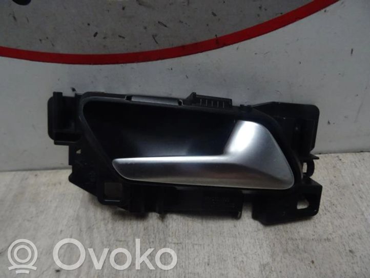 98000002VV Peugeot 308 Front door interior handle, 23.00 € | RRR