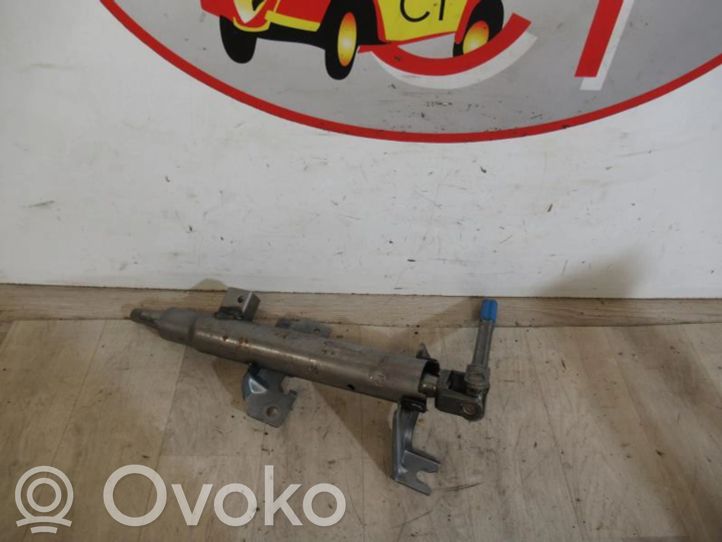 488105653R Dacia Sandero Steering rack, 92.00 € | RRR