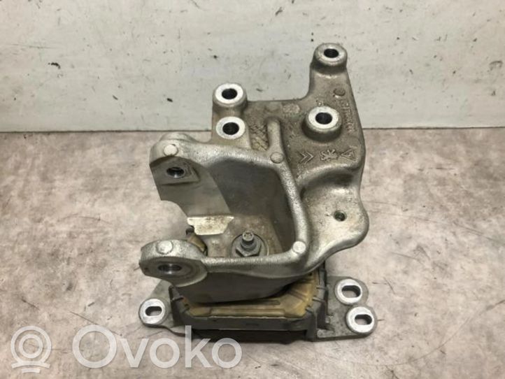 9805300680 Peugeot 508 Engine mount bracket, 41.00 € | RRR