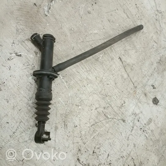 8200436139--H Renault Clio III Kit d'embrayage, 40.59 € | OVOKO