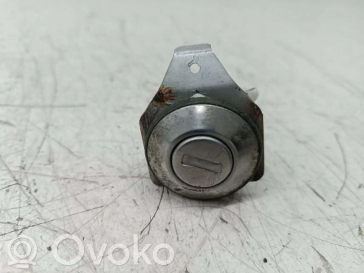 Fiat Palio Ignition lock, 40.59 € | RRR