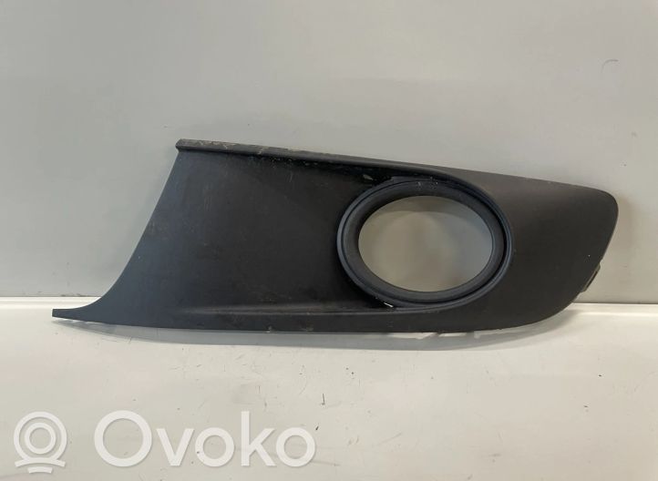 2K5853665A Volkswagen Caddy Front bumper lower grill, 11.40 € | RRR