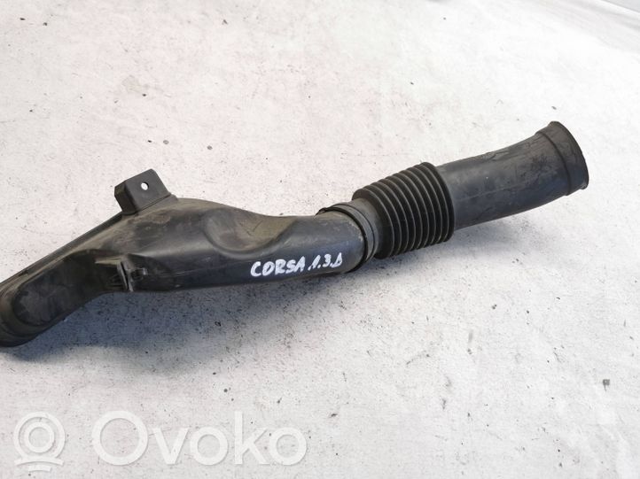 13241648 Opel Corsa D Air intake duct part, 5.00 € | RRR