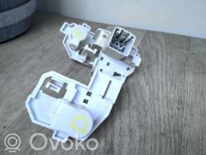 8A6113404A Ford Fiesta Number plate light, 23.00 € | RRR