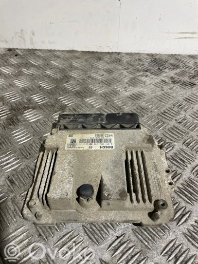 0281014452 Opel Astra H Engine control unit/module, 17.00 € | RRR
