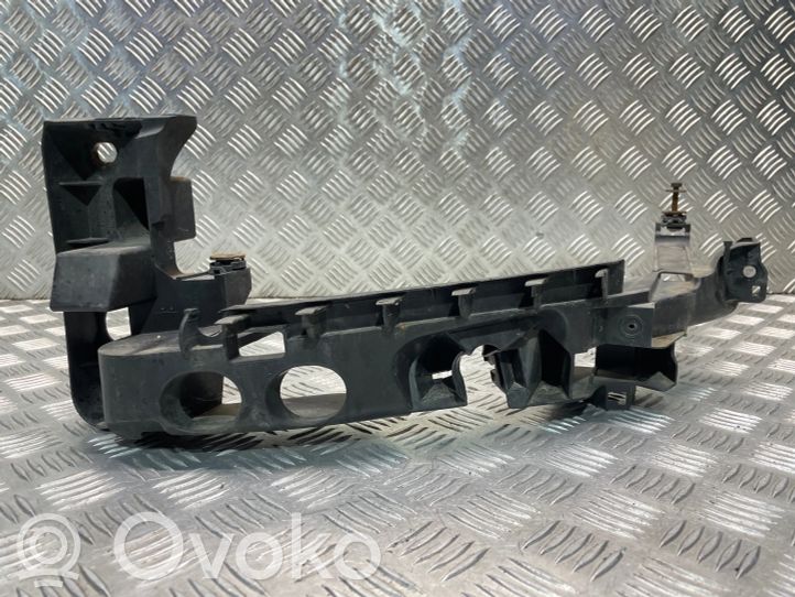 8P0805607 Audi A3 S3 8P Headlight/headlamp mounting bracket, 35.00 € | RRR