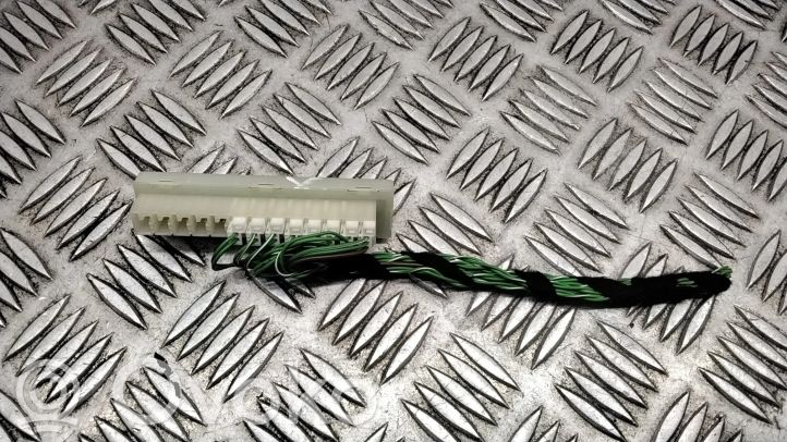 A0009820212 Mercedes-Benz E W212 Convertisseur / inversion de tension ...